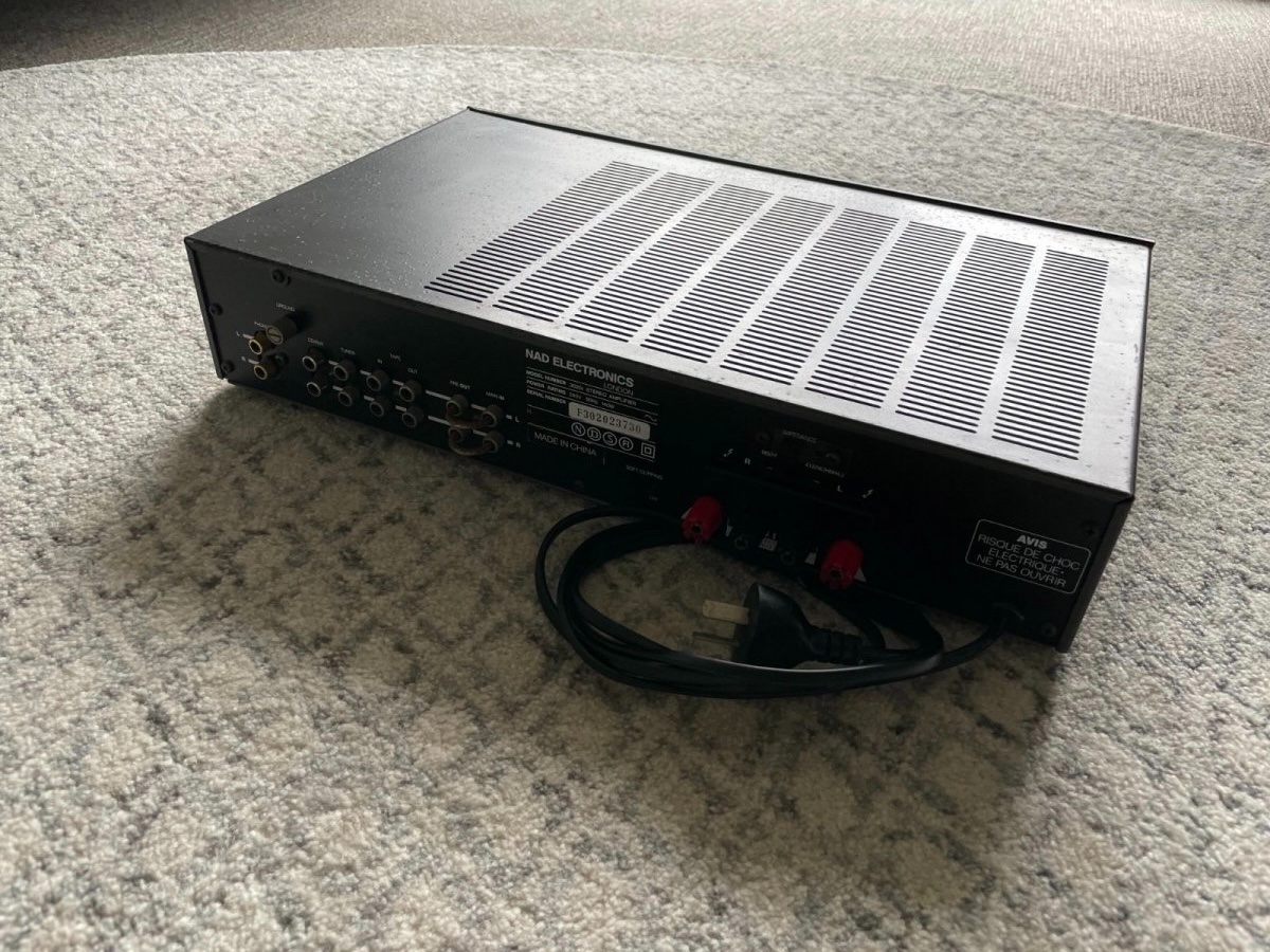 FS: NAD 3020i Integrated Amp - Stereo, Home Cinema, Headphones ...