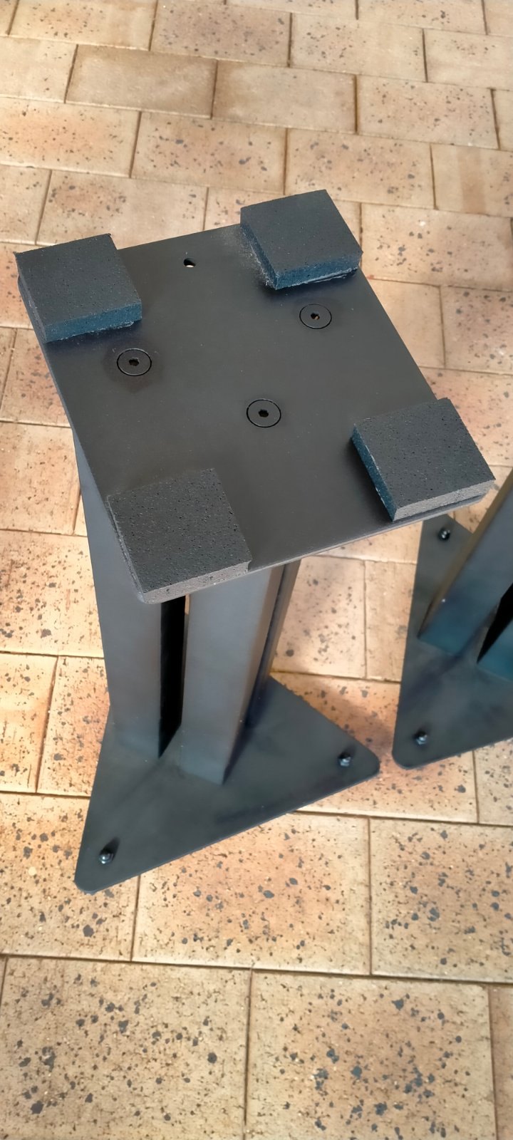 SOLD: FS: Lovan speaker stands, 60cm, sand filled |﻿ Hi-Fi and Cinema ...