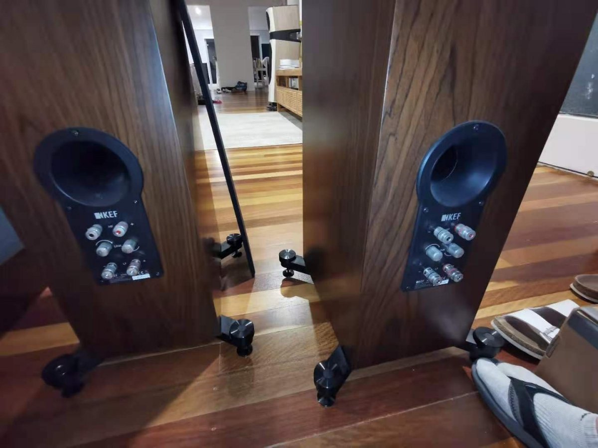 FS: kef R700 floorstanding speakers walnut colour - Stereo, Home Cinema ...
