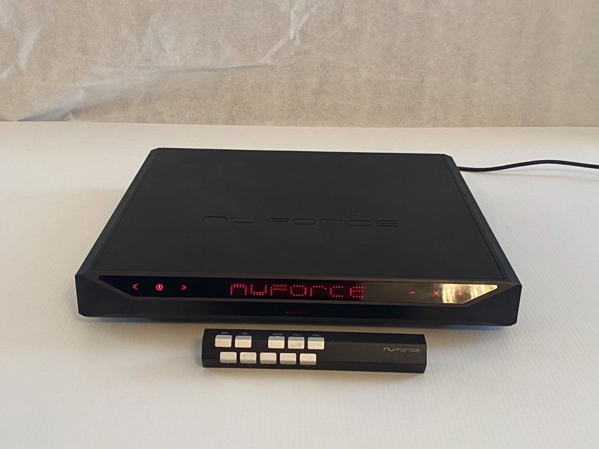 NuForce IA-18 Integrated Amplifier V3.01 |﻿ Stereo, Home Cinema ...