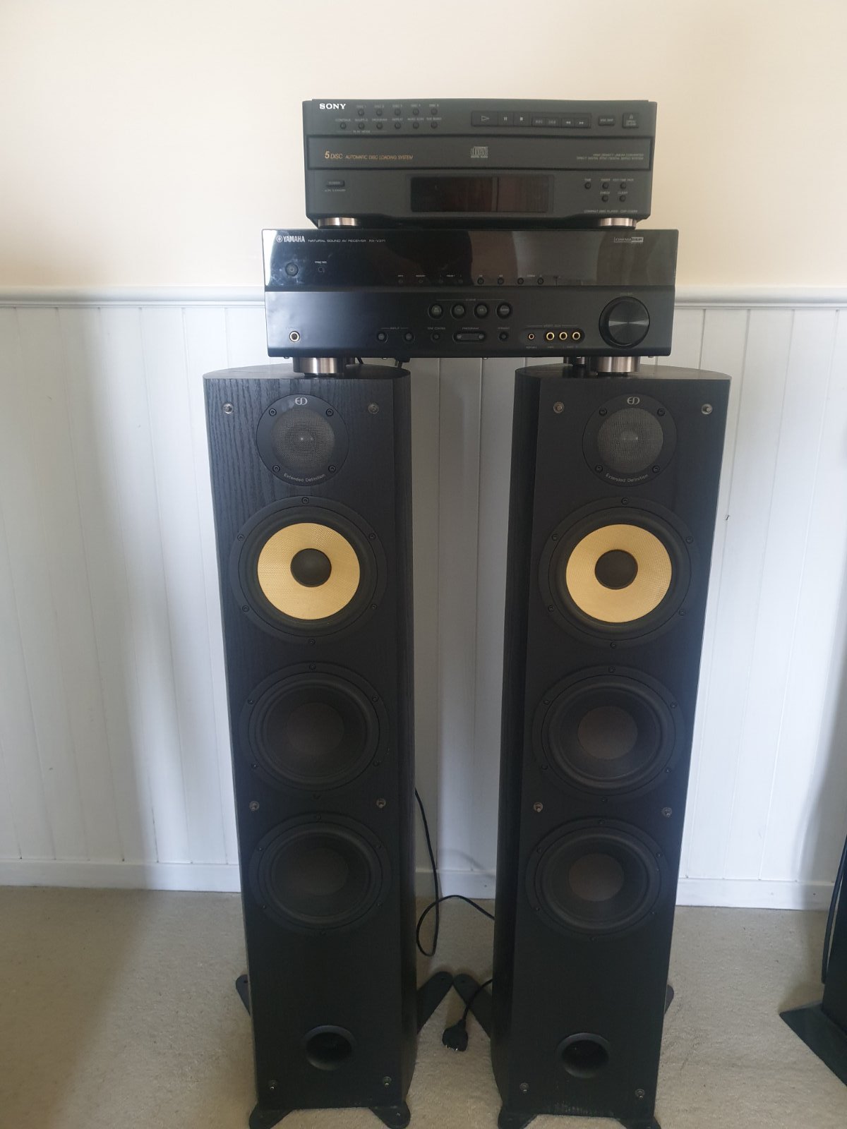 Yamaha RXV 371 Receiver with Sony Speakers & Sony CD Player - Stereo ...