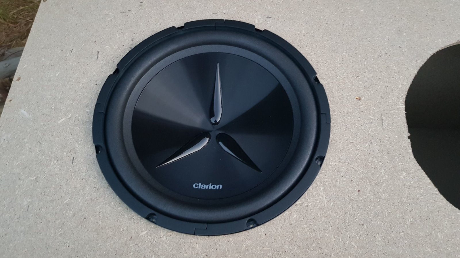 Diy Dual 15 inch subwoofers in sealed boxes - DIY Audio Projects ...