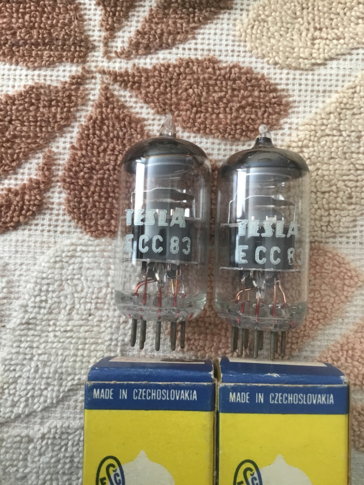 TESLA FRAME GRID 12AX7 mint tubes, tested in my leak 20 , 20 hours max ...