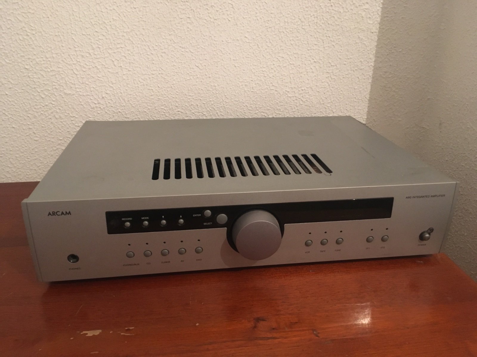 FS: Arcam A90 Amplifier |﻿ Stereo, Home Cinema, Headphones Components