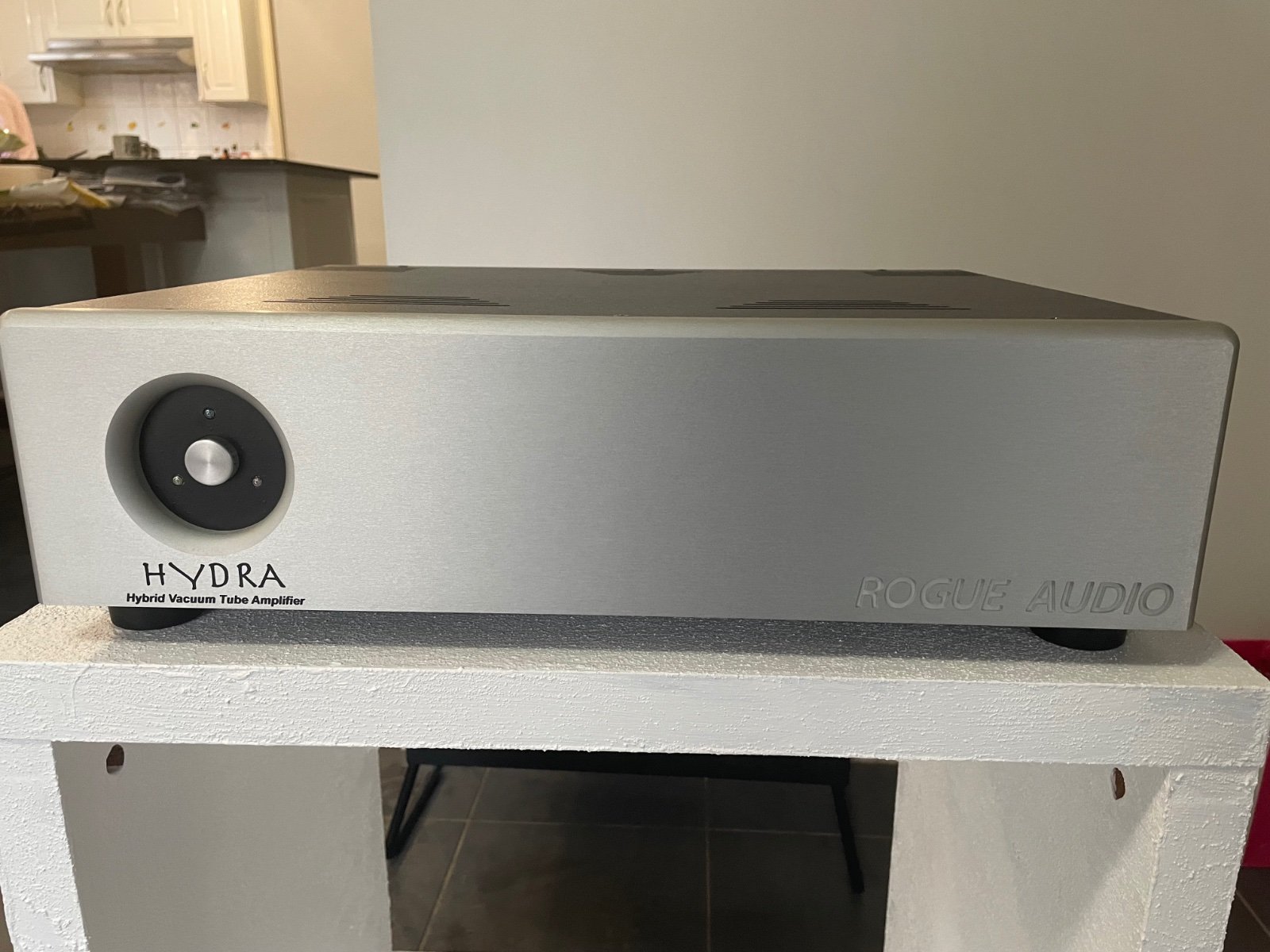 FS: Conrad Johnson PV15 (pre-amp) and Rogue Audio Hydra (power amp ...