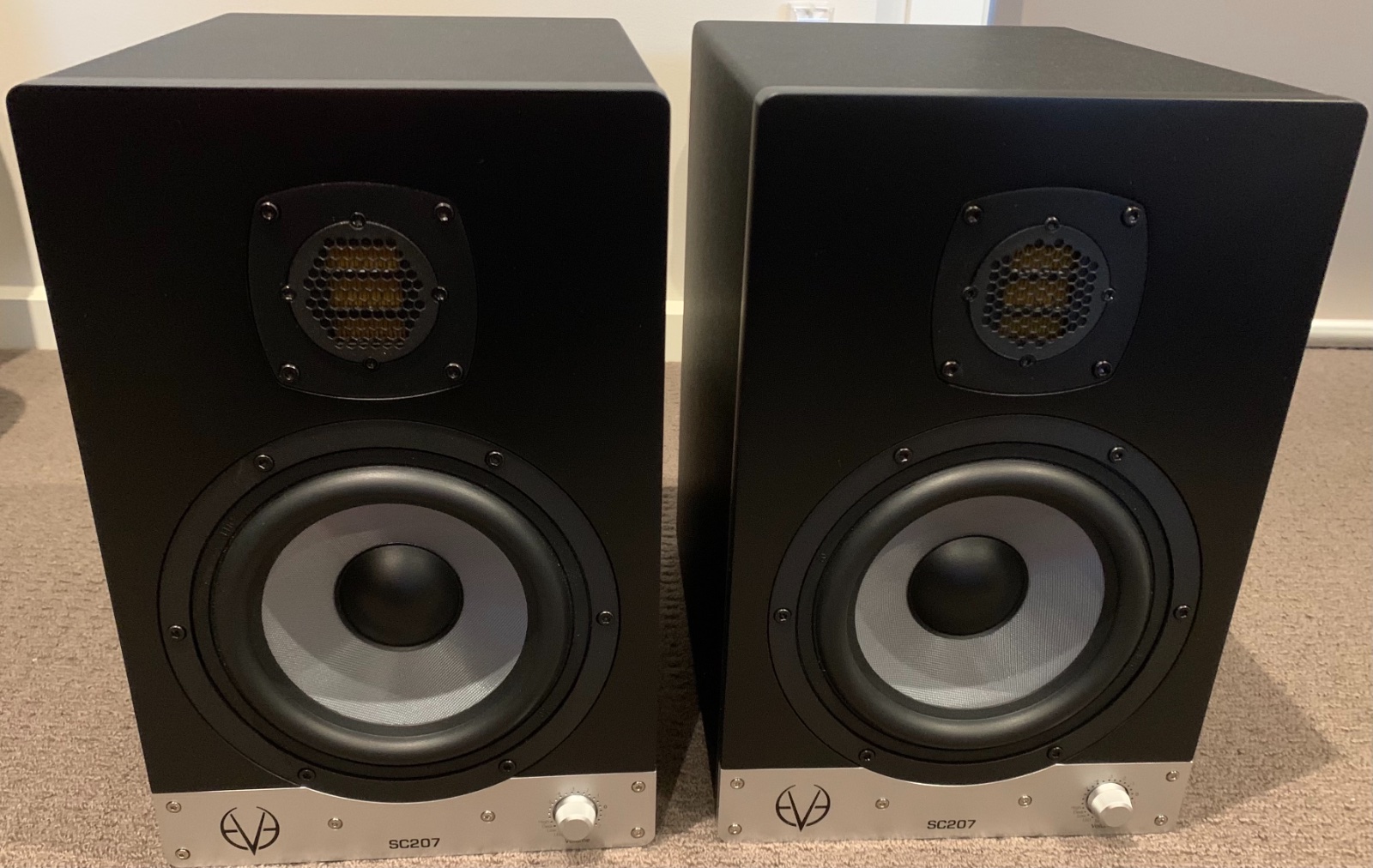 Eve SC207 Pair - New in box - Stereo, Home Cinema, Headphones ...