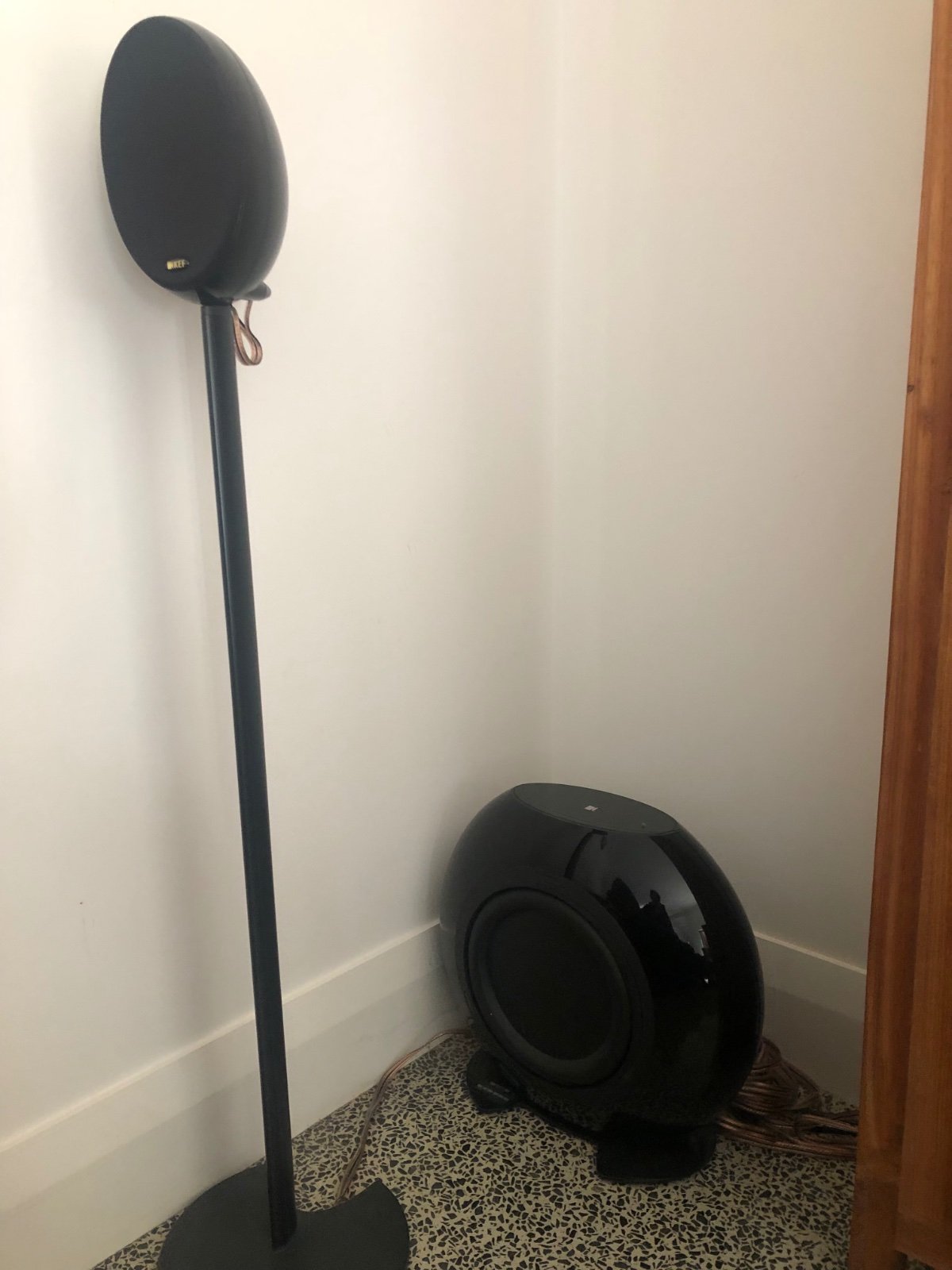 FS: Cambridge Audio Azur 751R Receiver & KEF KHT 3005SE 5.1 Speaker set ...