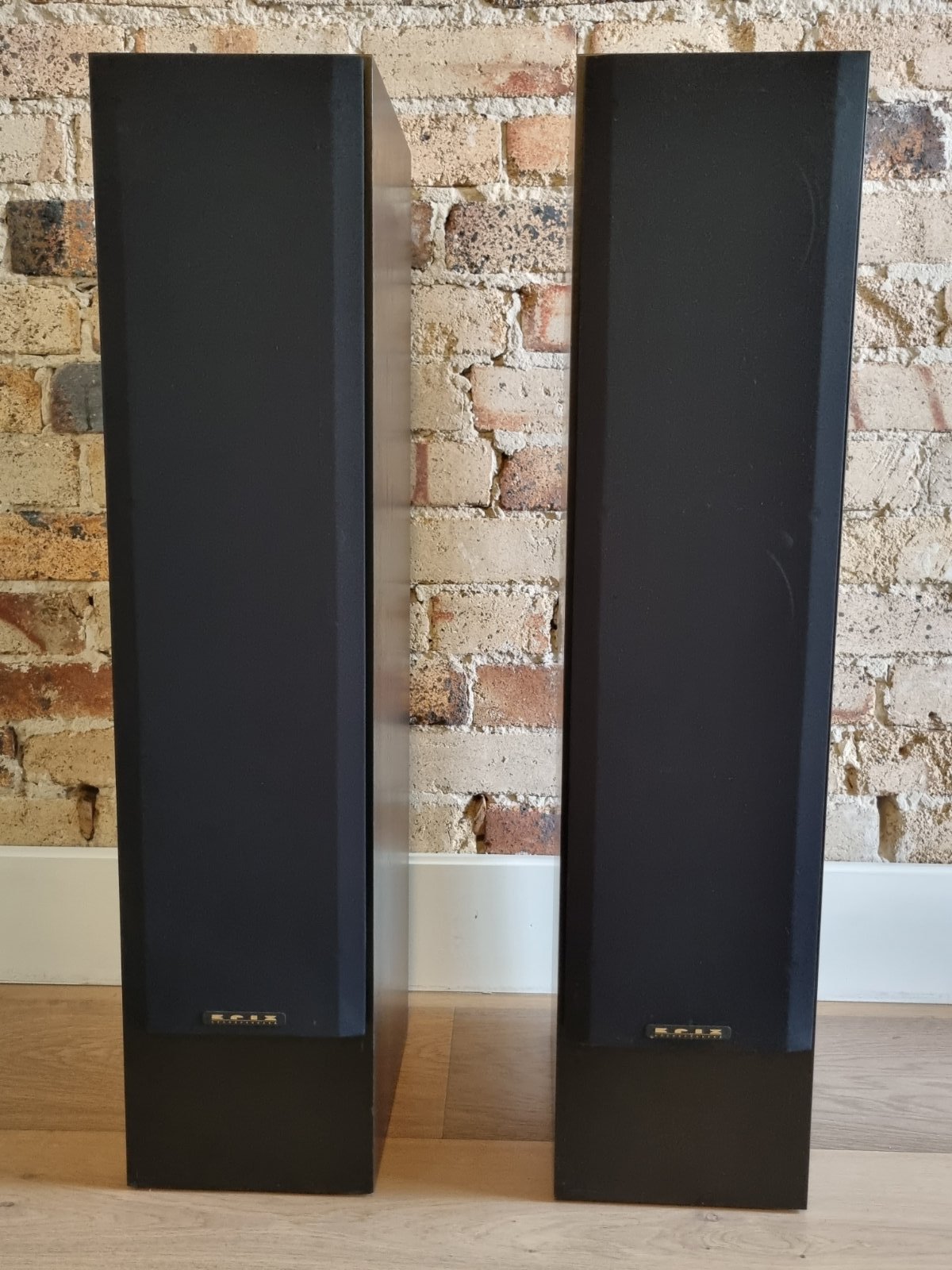 FS: Krix Lyrix Gold Floorstanders (Black) - Stereo, Home Cinema ...