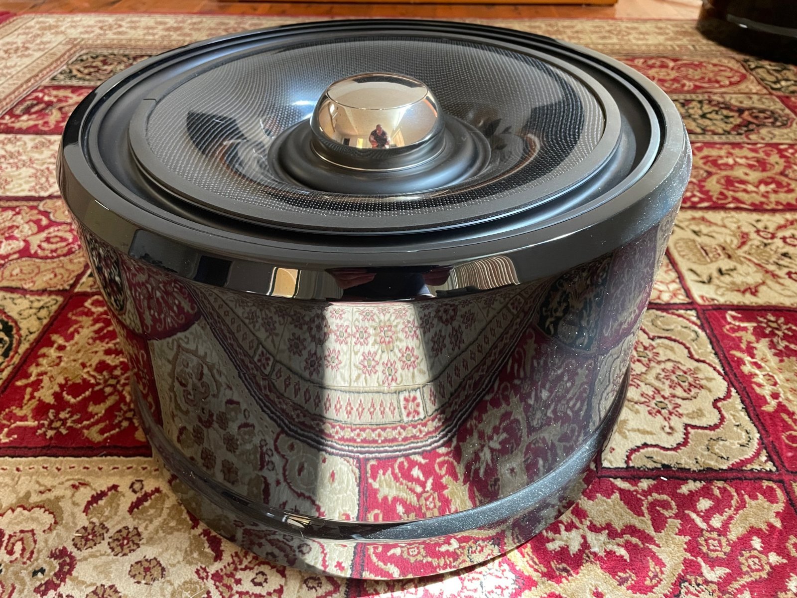 EOI: Wilson Benesch Torus Infrasonic Generator - Stereo, Home Cinema ...