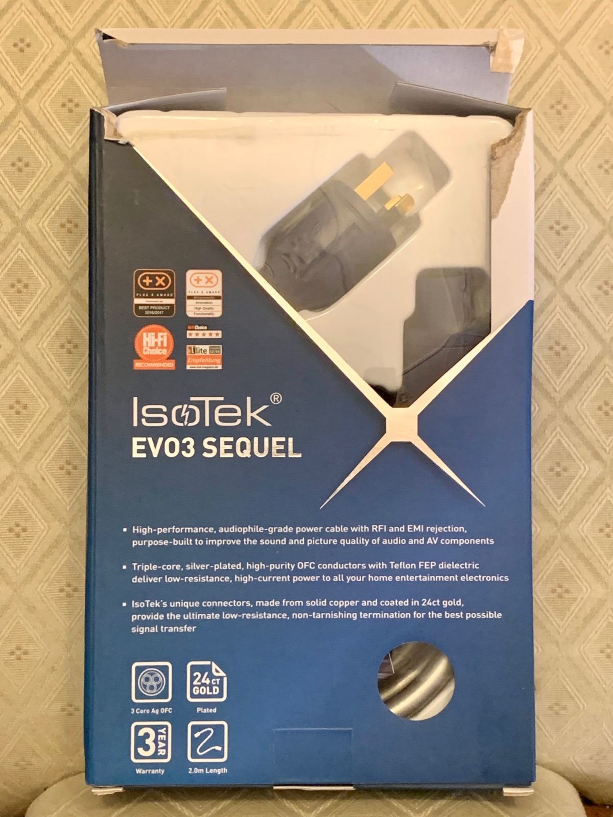 FS: ISOTEK EVO3 Solus power conditioner + EVO3 Sequel power cable ...