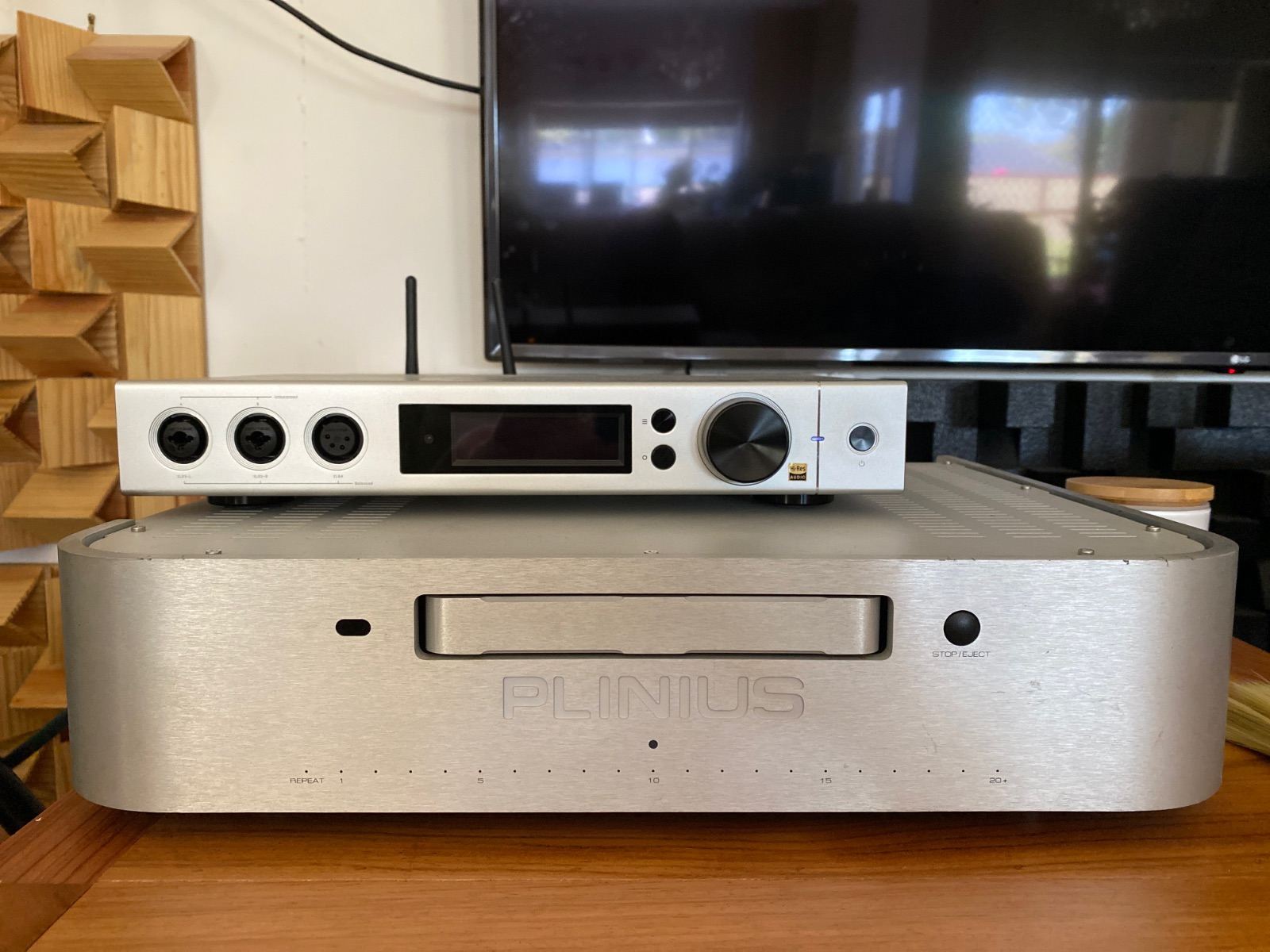 CD player Plinius CD-101 - Stereo, Home Cinema, Headphones Components ...