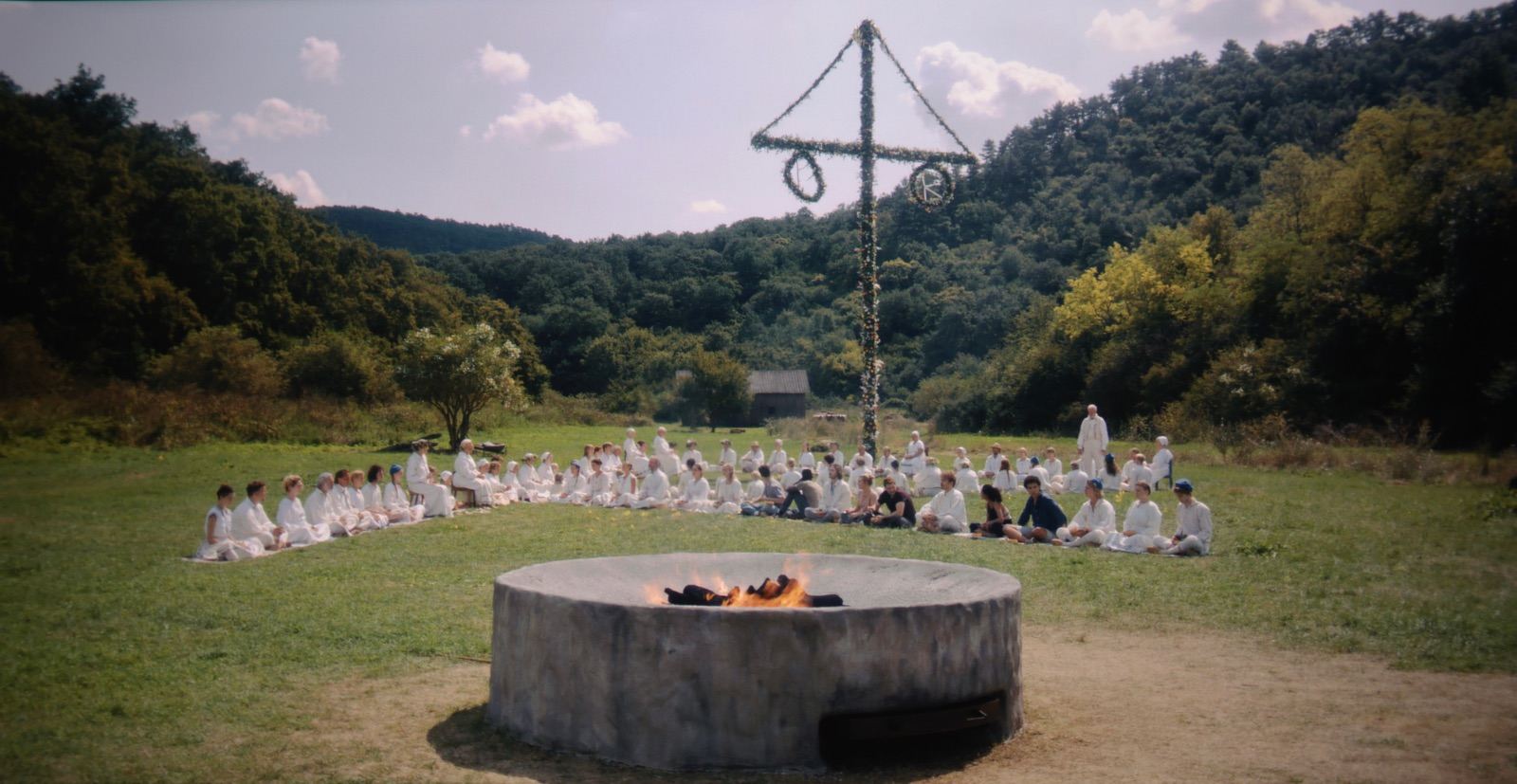 Midsommar directors cut on 4k uhd blu-ray - Movies - Box Office, Blu ...