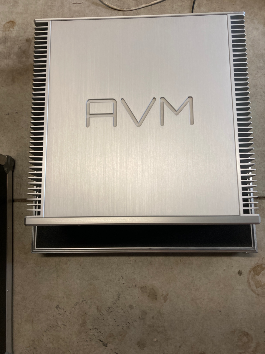 AVM ovation 8.2 power amp with upgrades ( mint) final price drop ...