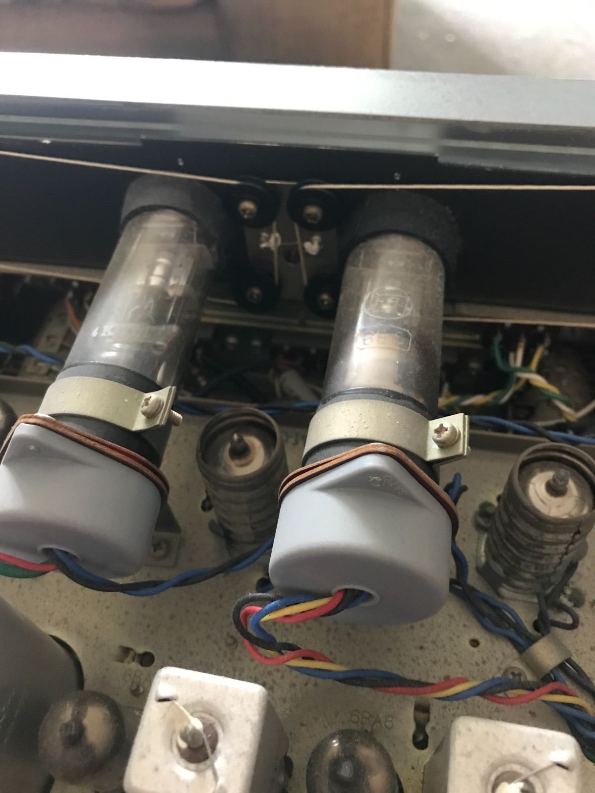 How to clean inside this amp. - Stereo Amplifiers & Pre-Amps - StereoNET