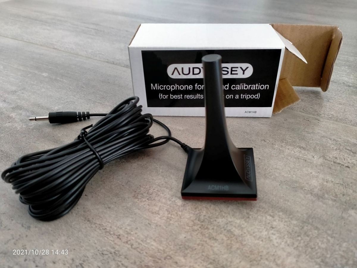 Audyssey ACM1HB Microphone for Sound Calibration + Cardboard Tripod ...
