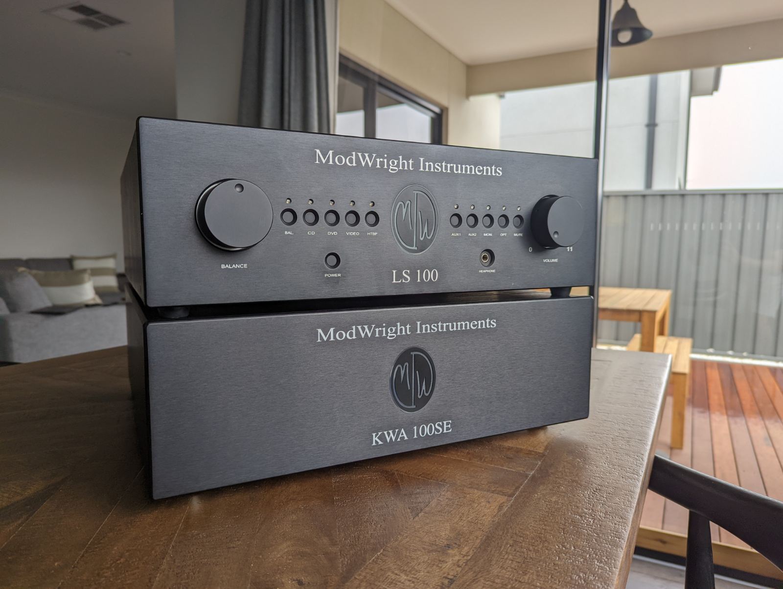 FS: Modwright Instruments LS 100 & KWA 100SE RRP $13700 - Stereo, Home ...