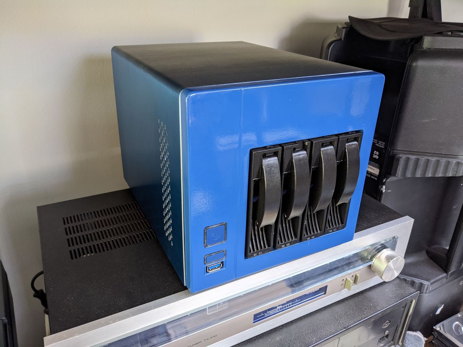 FS: 2TB Miniature Roon ROCK Server Dual Core 4GB RAM - Stereo, Home ...