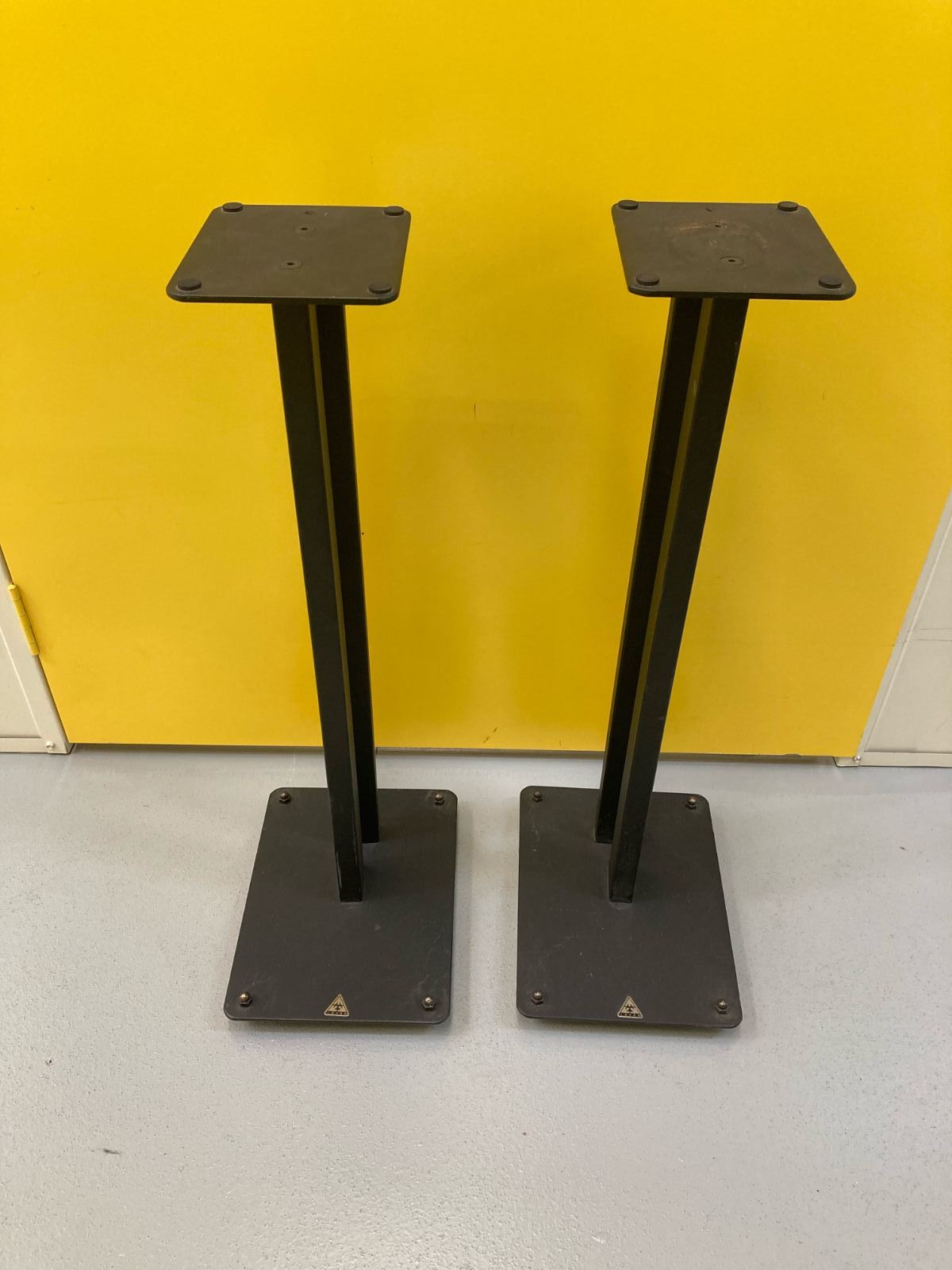 FS: Lovan Speaker Stands - 71 cm high |﻿ Stereo, Home Cinema ...