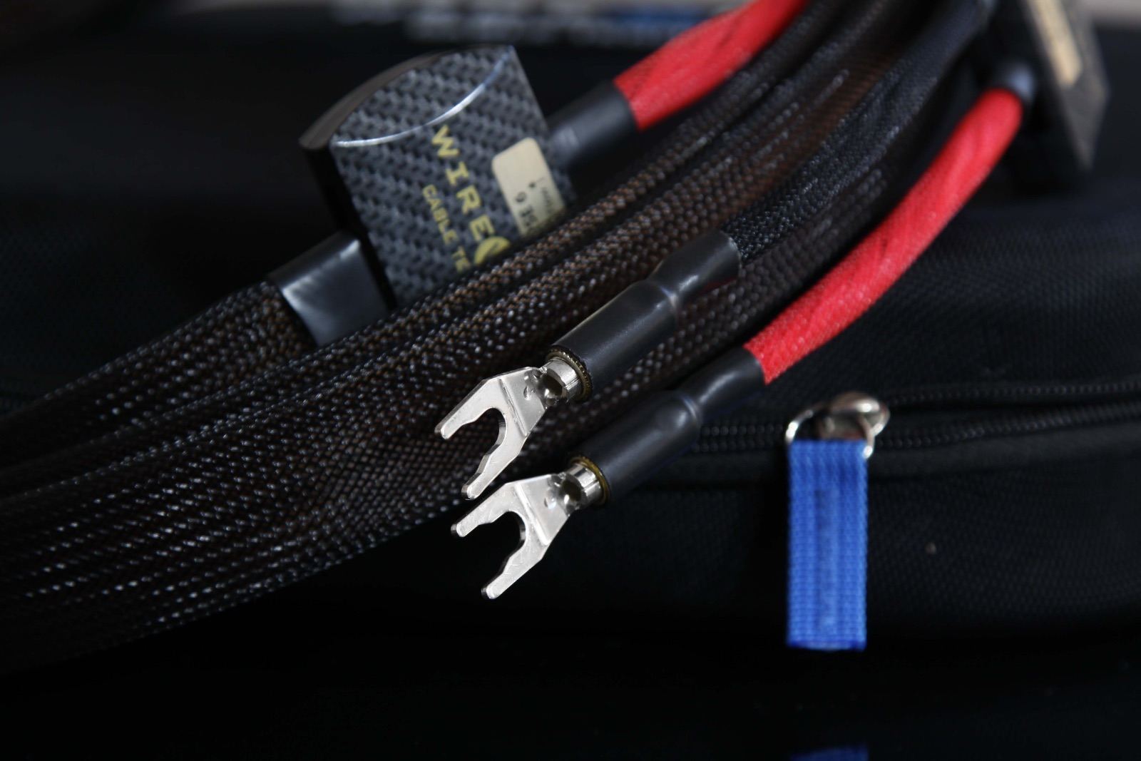 FS: Wireworld Eclipse 6 Speaker Cables 3m Spades - Hi-Fi and Cinema Cables & Accessories - StereoNET