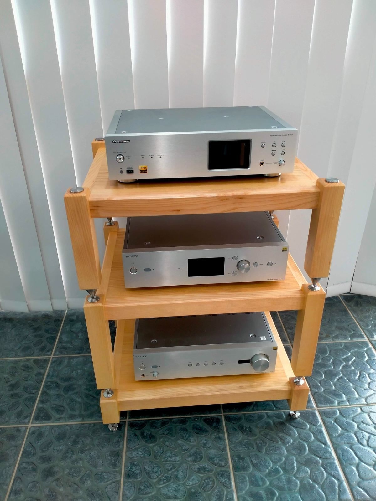 Hi-End 3, 4, 5 Audio Stand/ Rack in light Oak |﻿ Hi-Fi and Cinema ...
