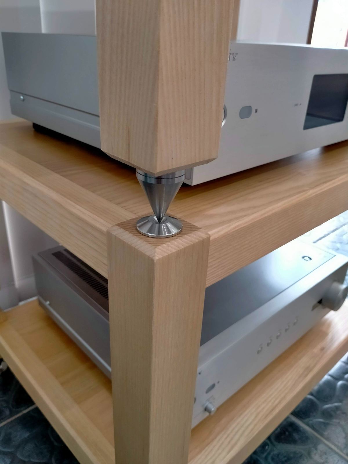 Hi-End 3, 4, 5 Audio Stand/ Rack in light Oak |﻿ Hi-Fi and Cinema ...