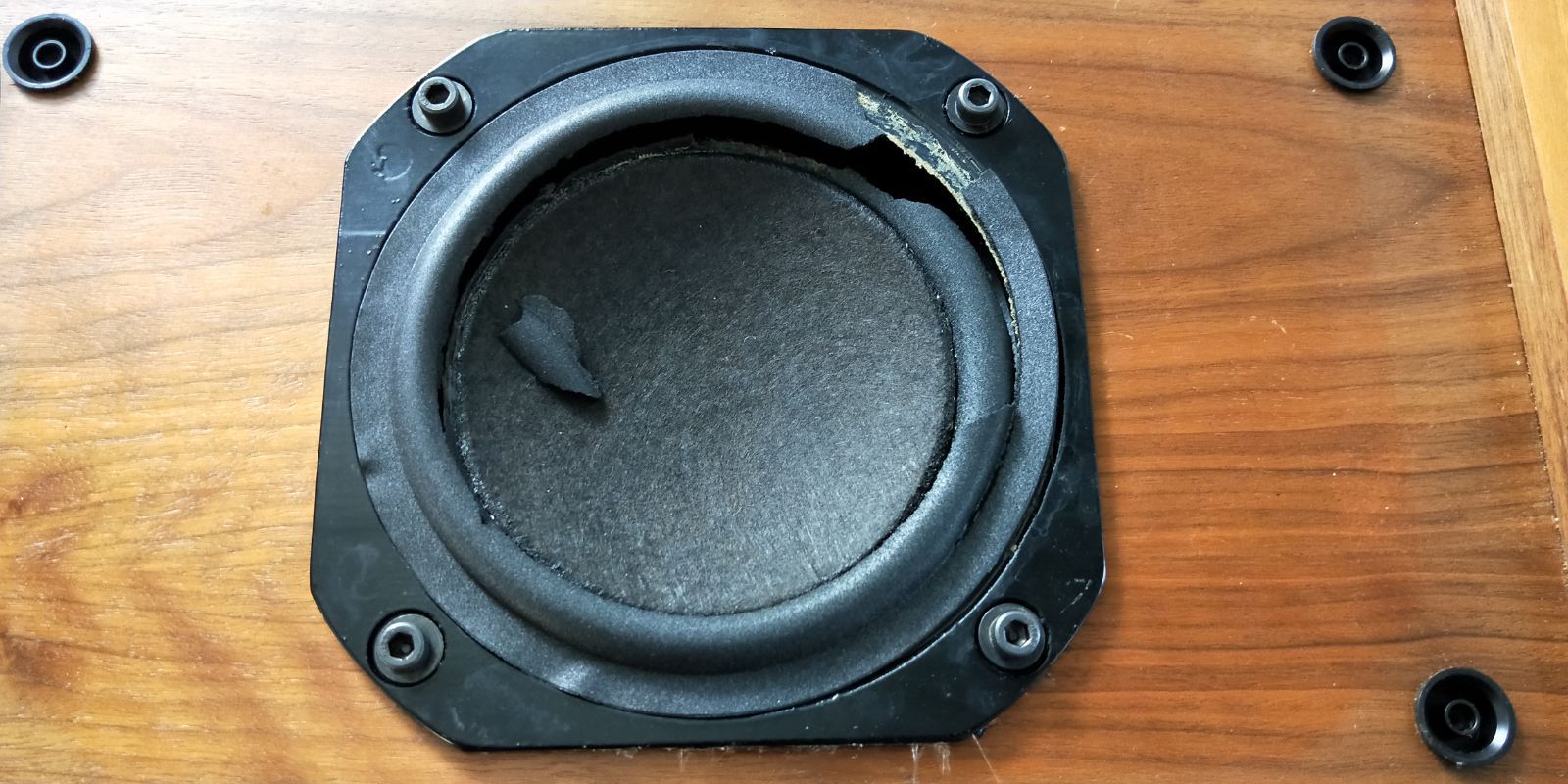 LAMBERT AUDIO - Speakers, Soundbars and Subwoofers - StereoNET