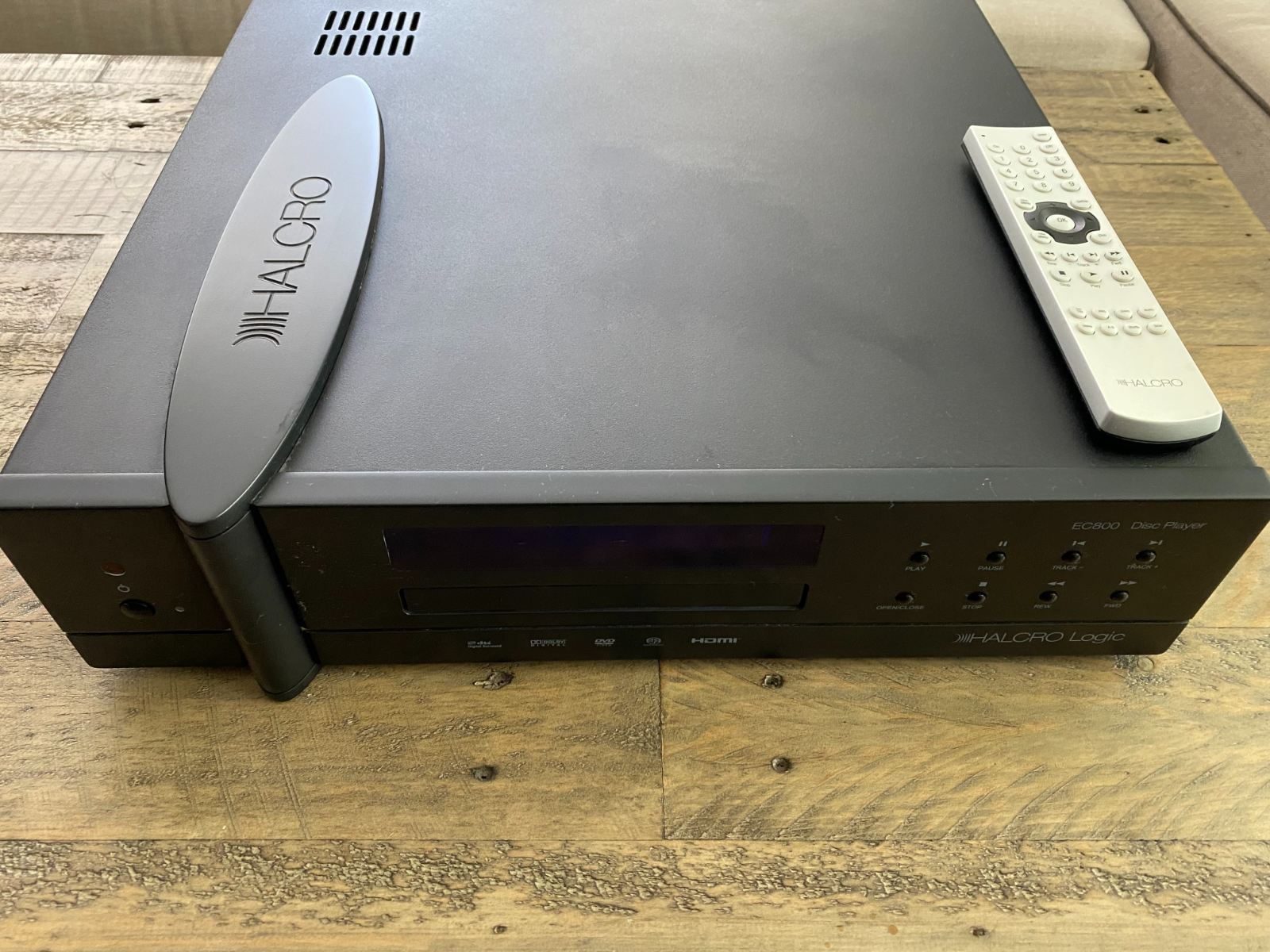 FS: Halcro EC800 Universal Disc Player with 8 x SACD discs - Stereo ...