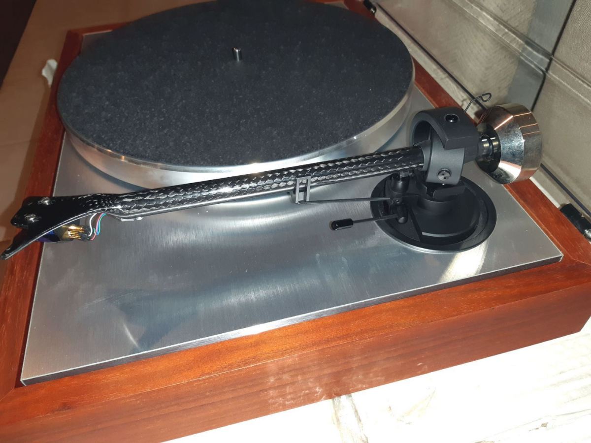 Project CLASSIC Turntable in mint condition with upgrades! - Stereo ...