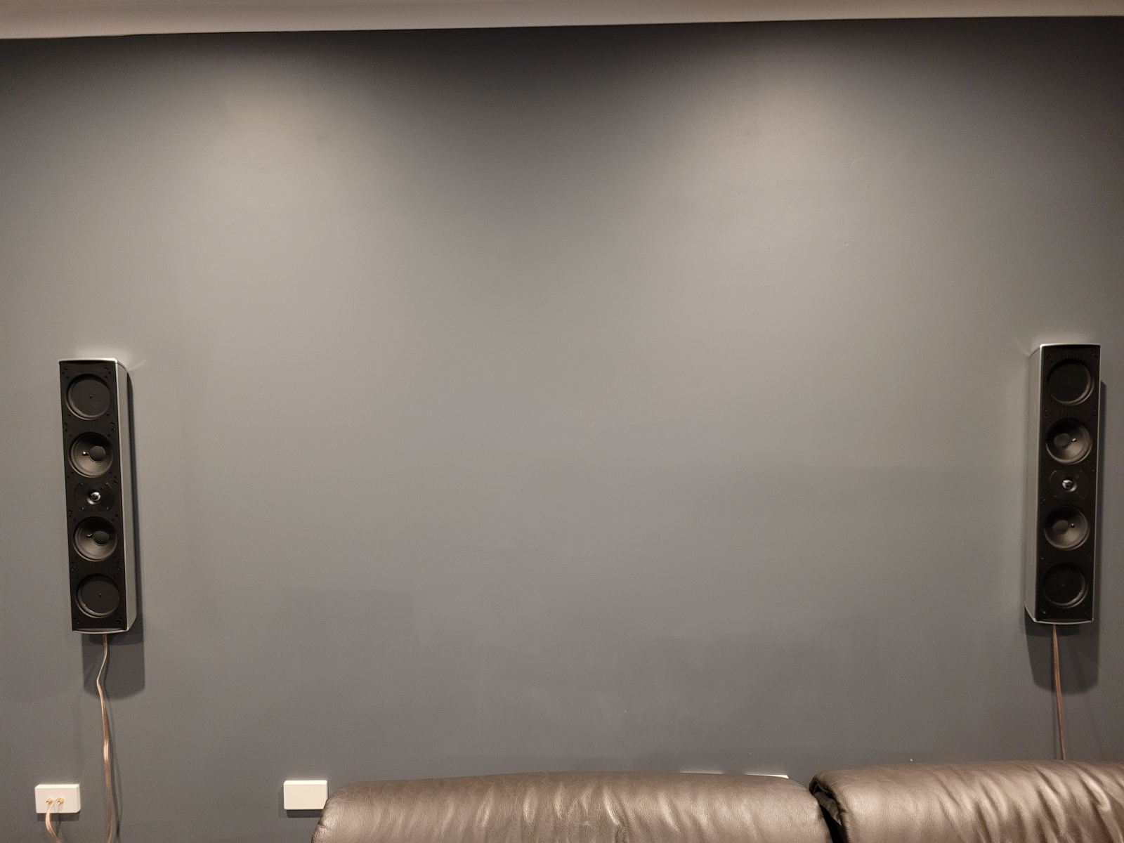 Definitive Technology Mythos 8 Speakers x 4 - Stereo, Home Cinema ...