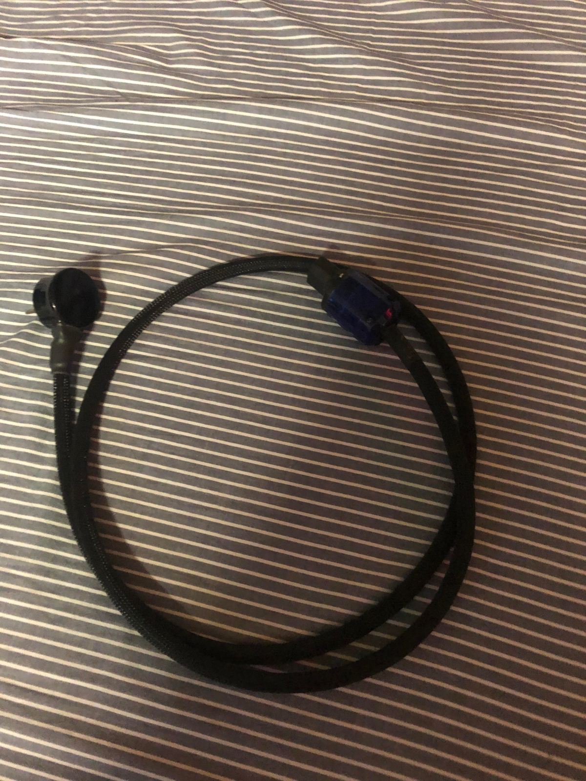 FS: Little Blue Penguin Power Cable 1.5m |﻿ Hi-Fi and Cinema Cables ...