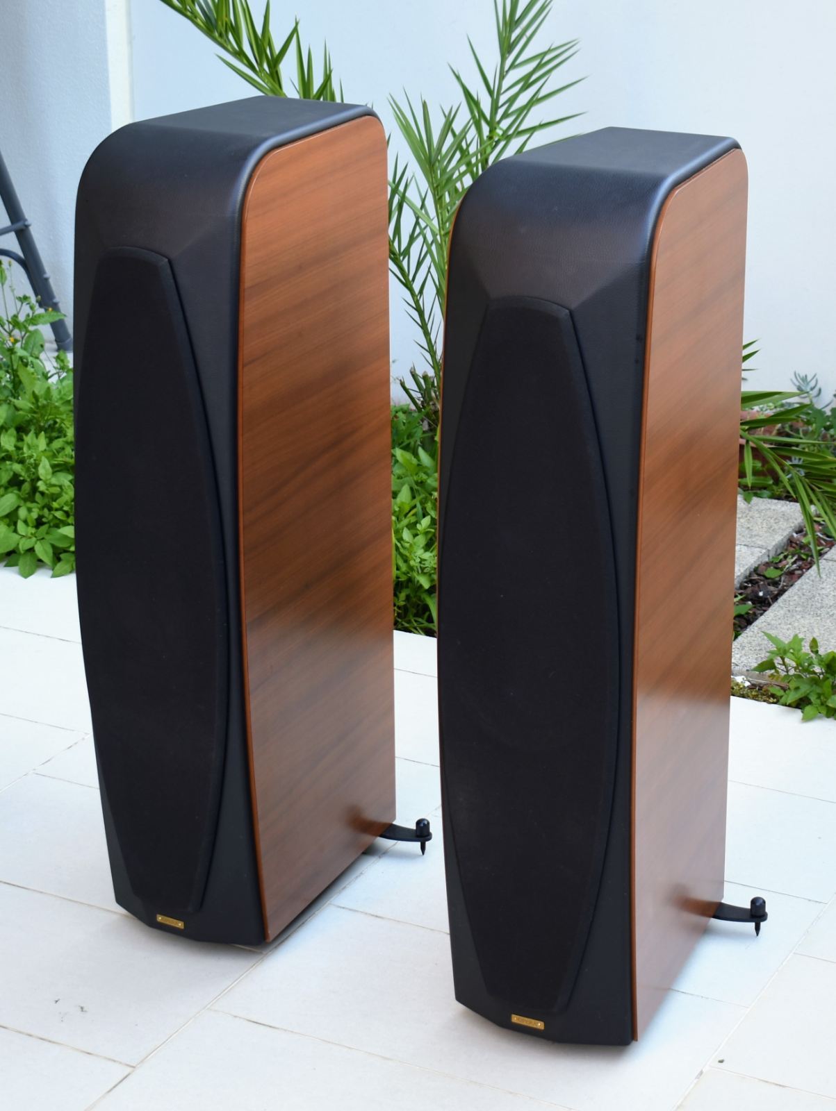 FS: OPERA SECONDA Italian Loudspeakers - Stereo, Home Cinema, Headphones Components - StereoNET