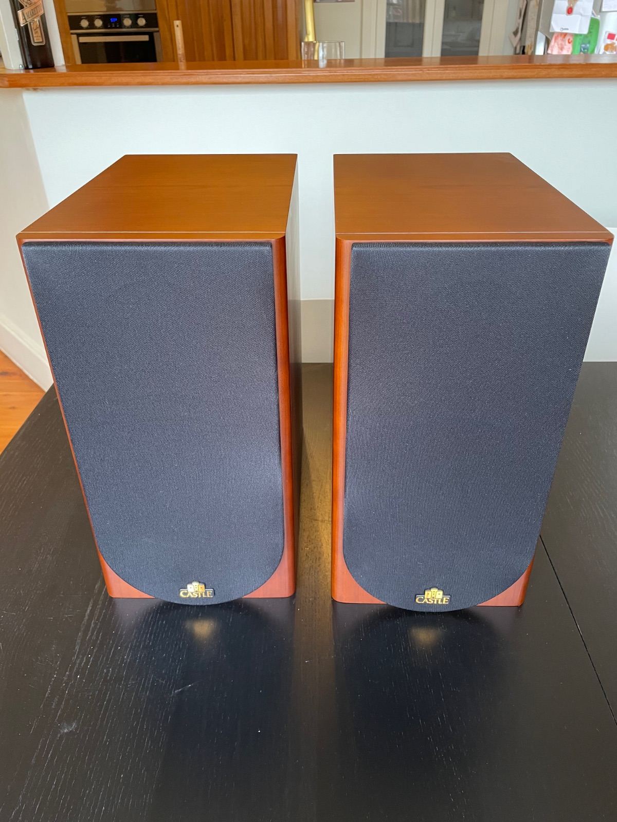 FS: Castle Knight 2 Bookshelf Speakers - Stereo, Home Cinema ...