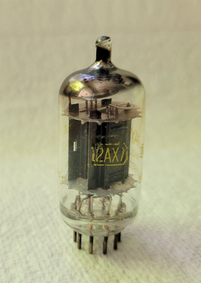 Raytheon 12AX7 USA Single Tube. 1960 - Hi-Fi and Cinema Cables ...
