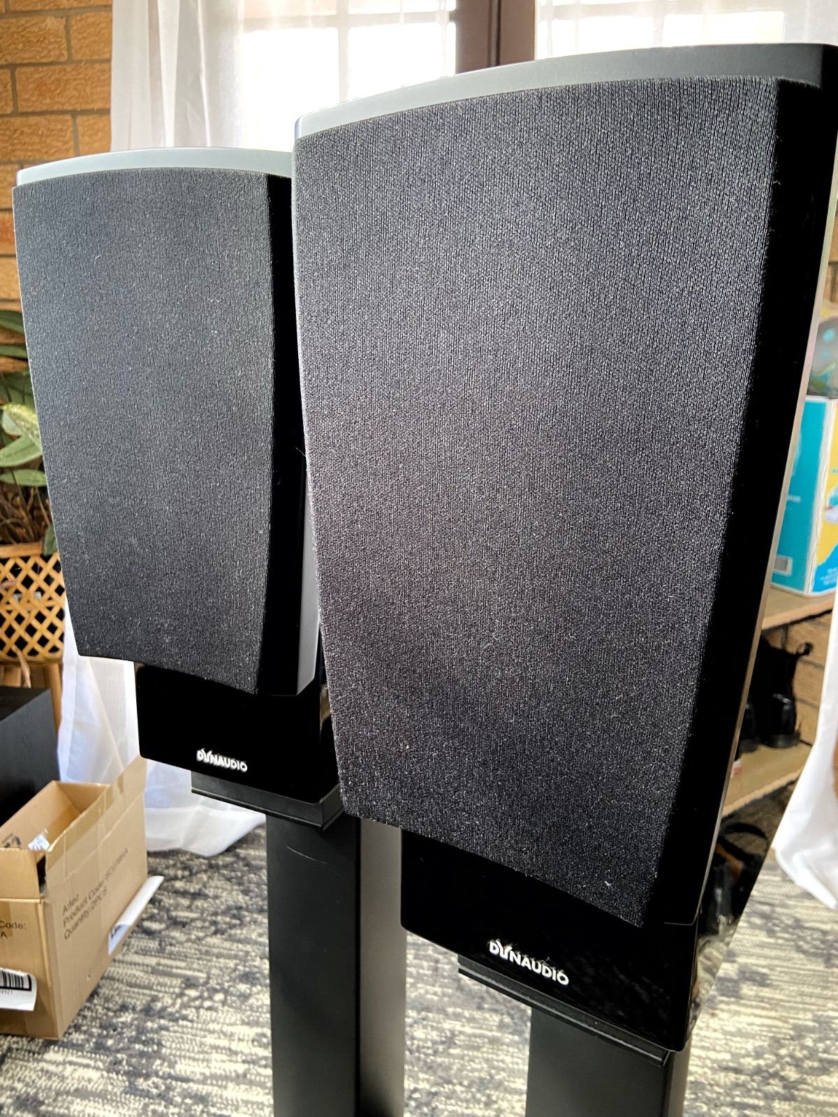 WITHDRAWN: Dynaudio Confidence & Simaudio Moon (speaker & amp) bundle ...