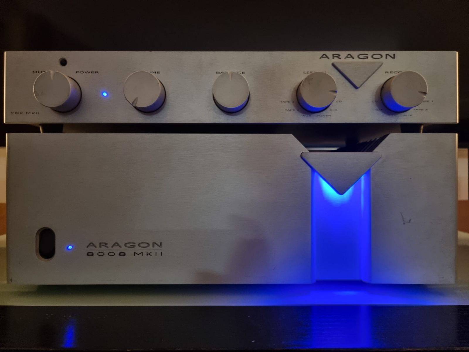 FS: Aragon 8008 Mk2 Power Amp + Aragon 28k Mk2 Preamp (Price Drop ...