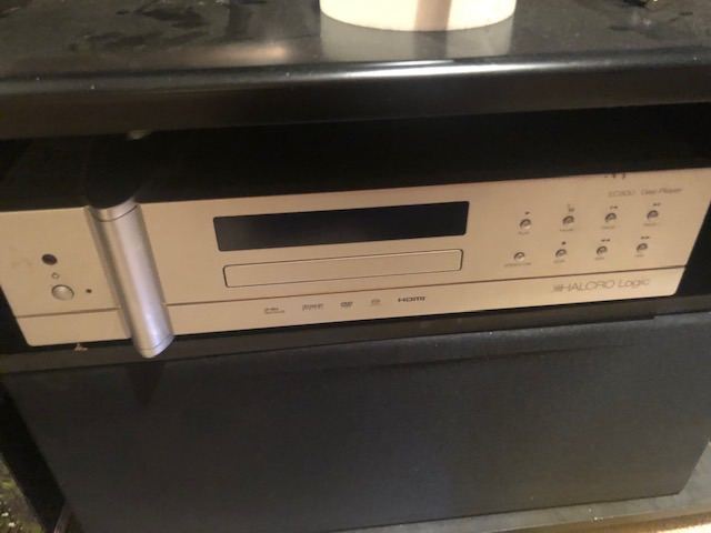 FS: Halcro EC800 CD dvd transport - Stereo, Home Cinema, Headphones ...