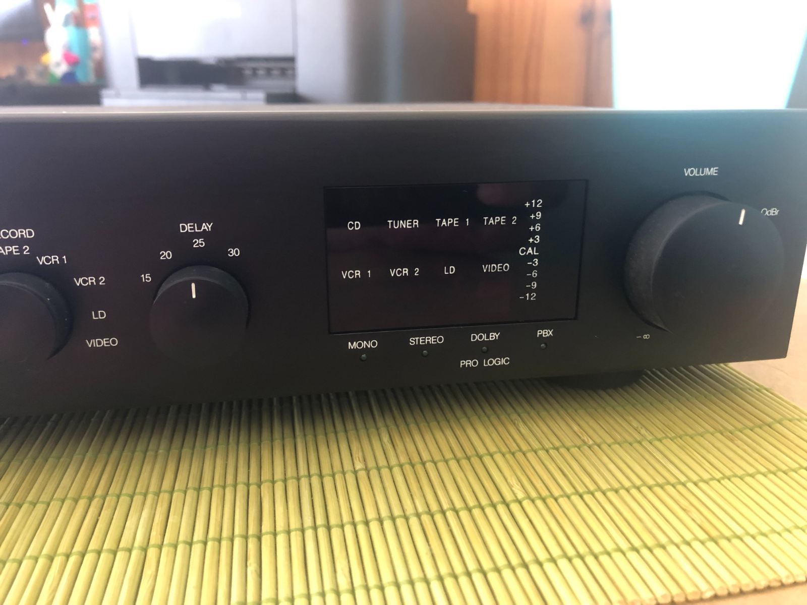 AMC AV81HT AV Control Center - Stereo, Home Cinema, Headphones ...