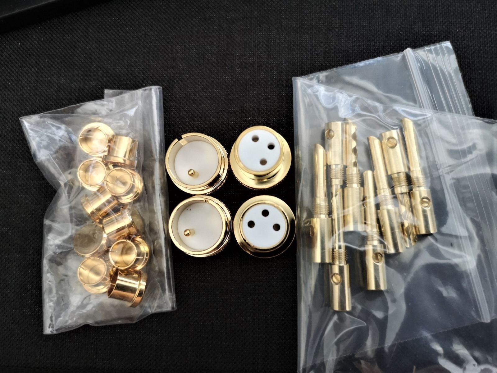 FS: Accessories - Dust caps XLR & RCA, Banana plugs - Hi-Fi and Cinema ...