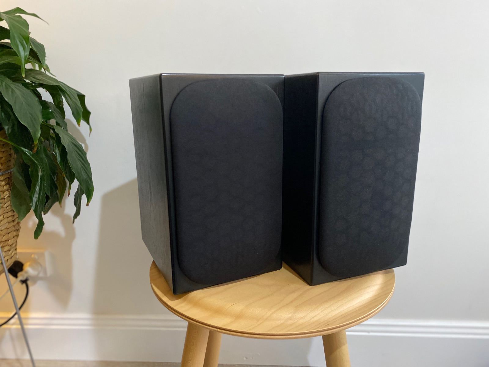 FS: Monitor Audio Silver RS1 Bookshelf Speakers Black - Stereo, Home ...