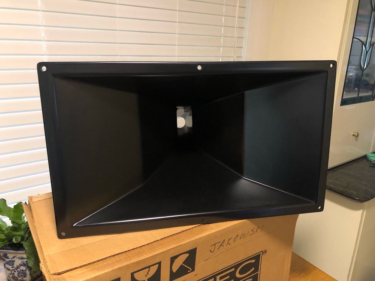 Altec MR94-8 Mantaray Horns - Hi-Fi and Cinema Cables & Accessories ...