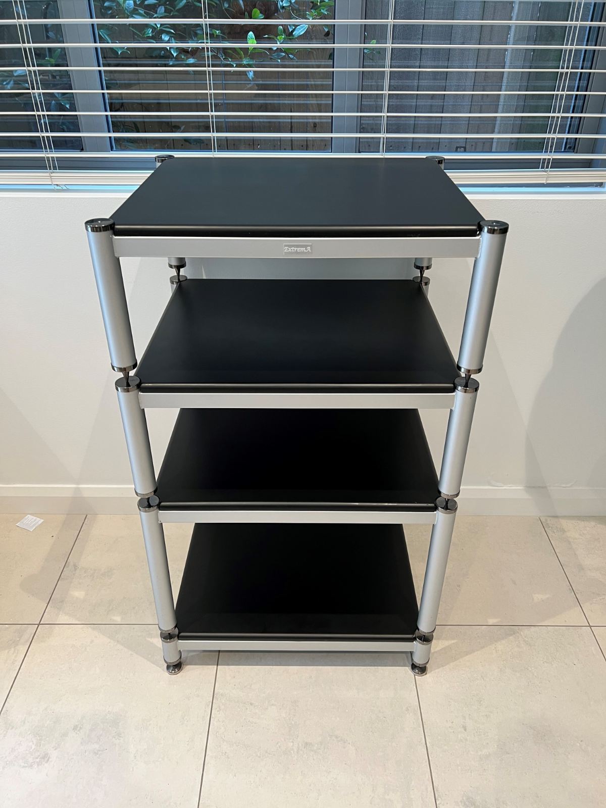 FS: Extrema CS14 Modular HiFi Audio Rack 4 Shelves Heavy Duty Silver ...