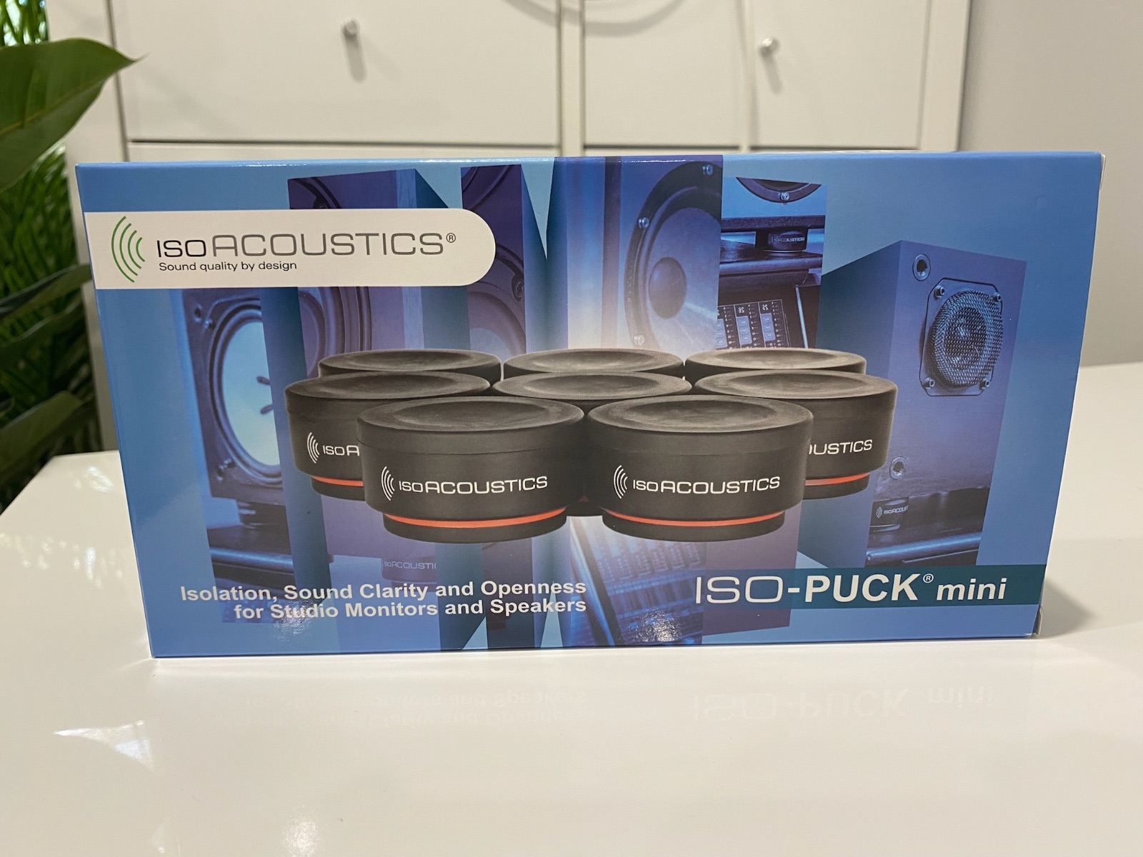 FS: IsoAcoustics ISO Puck Mini Studio Monitor Isolation Pads (8-Pack ...