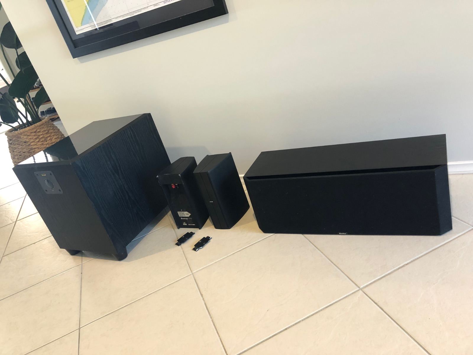 Boston Acoustic VR12 centre speaker, VRS surrounds, & PV800 sub ...