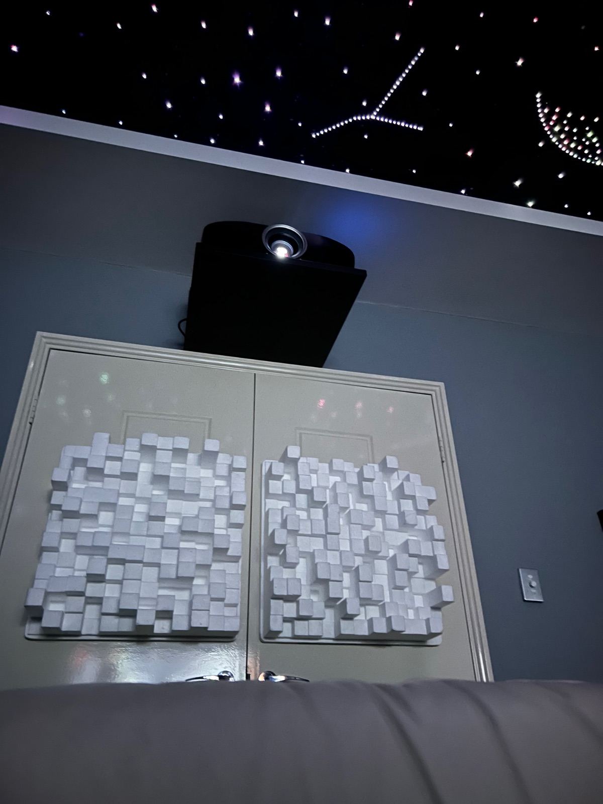 FS: 8 of 2D diffusers brand new in box 60x60x17.5cm EPS Foam - Hi-Fi ...