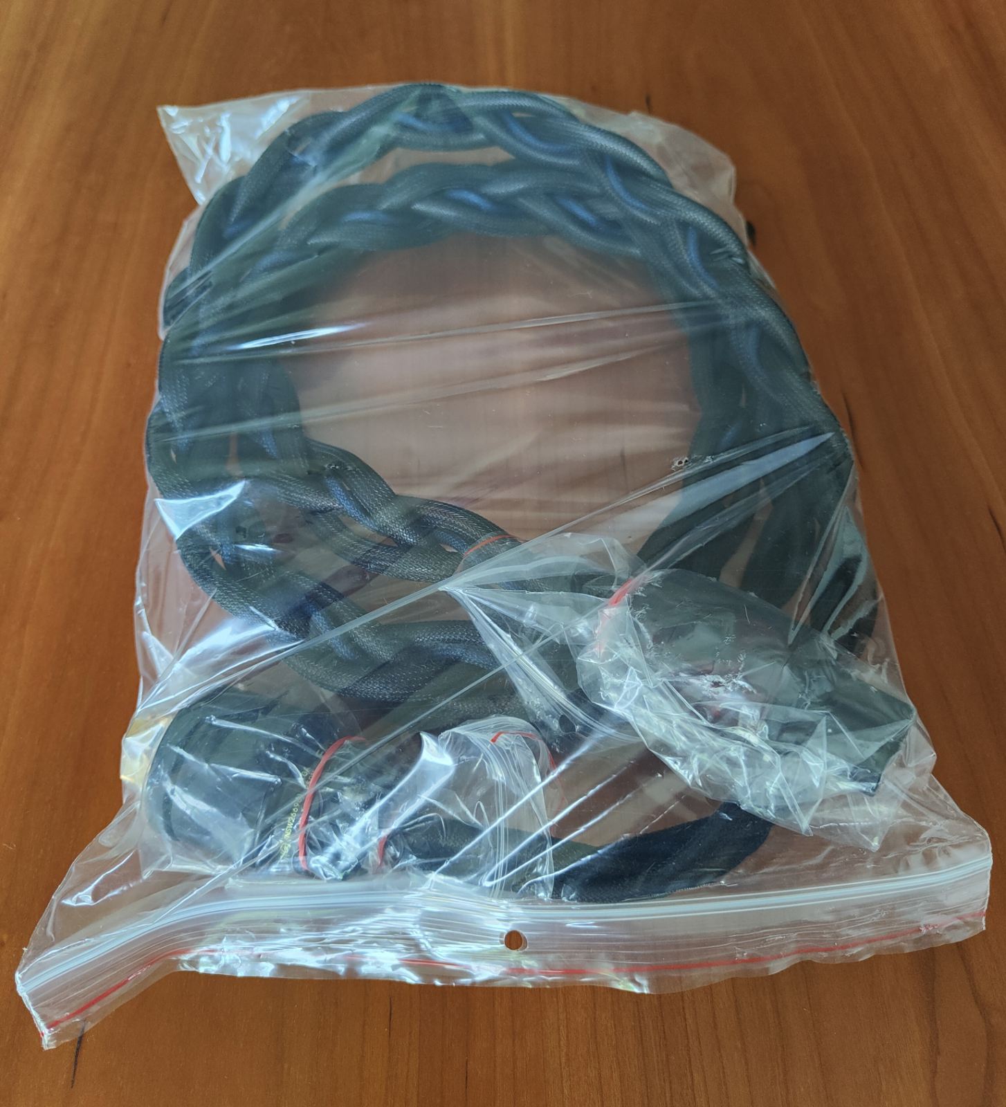 FS: LessLoss DFPC Signature power cable 2 meters X 2 - Hi-Fi and Cinema ...