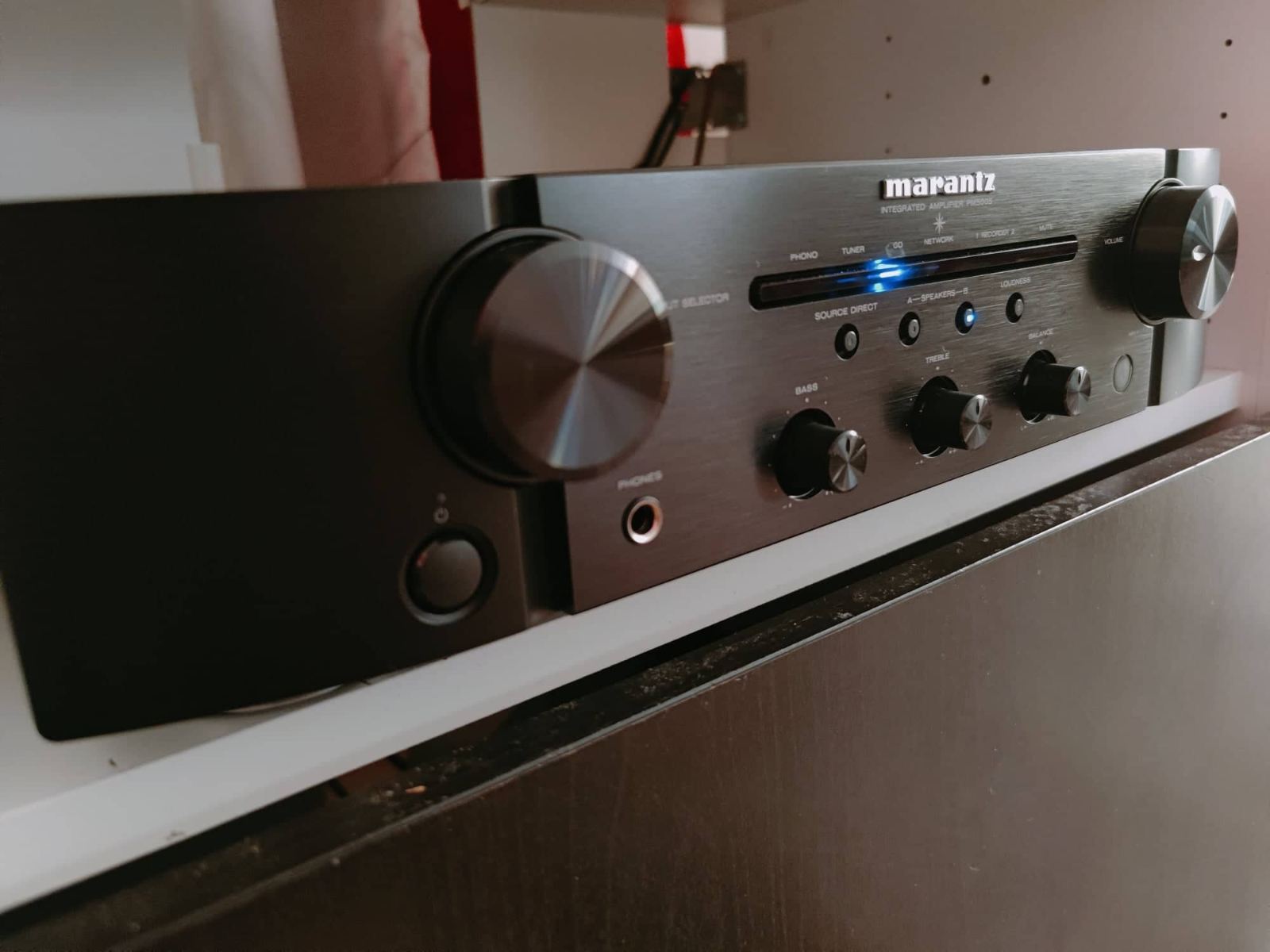 FS: Marantz PM5005 Integrated Amplifier - Stereo, Home Cinema ...