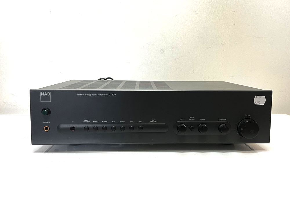 NAD C320 Integrated Amplifier - Commercial Classifieds - StereoNET