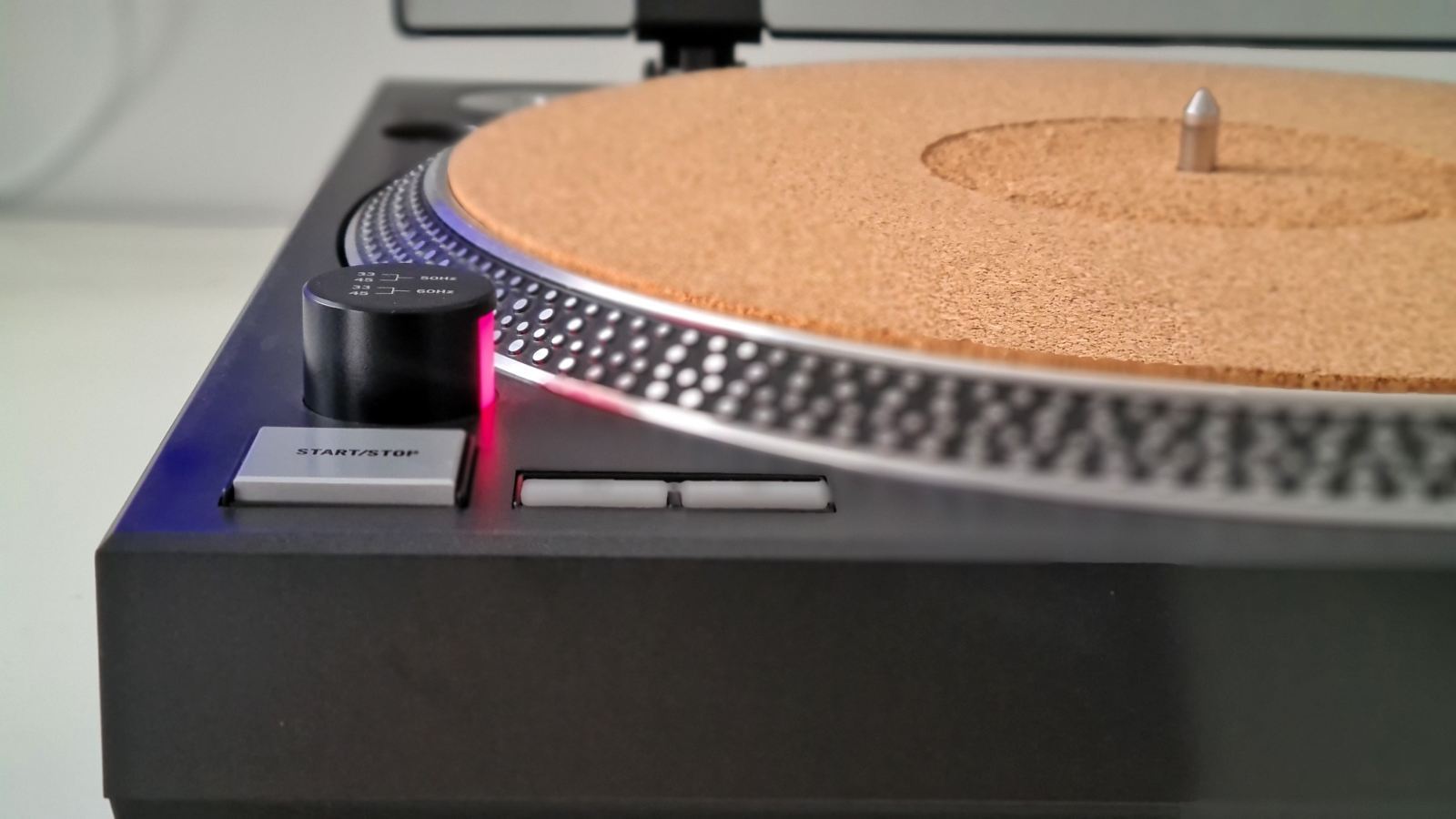 FS: Numark TT250USB Direct Drive Turntable - Stereo, Home Cinema ...