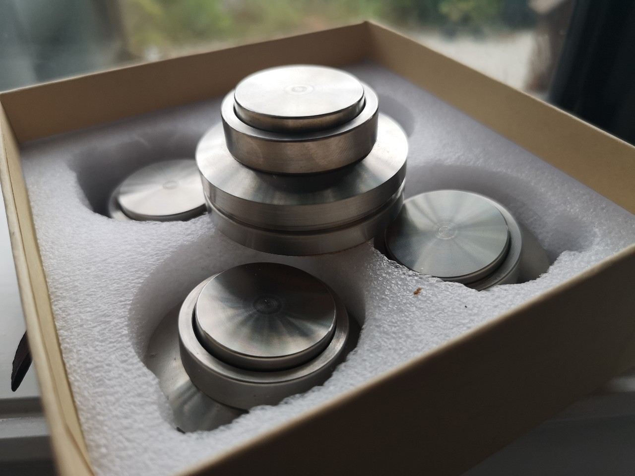 FS: Stainless Steel Acoustic Feet |﻿ Hi-Fi and Cinema Cables & Accessories