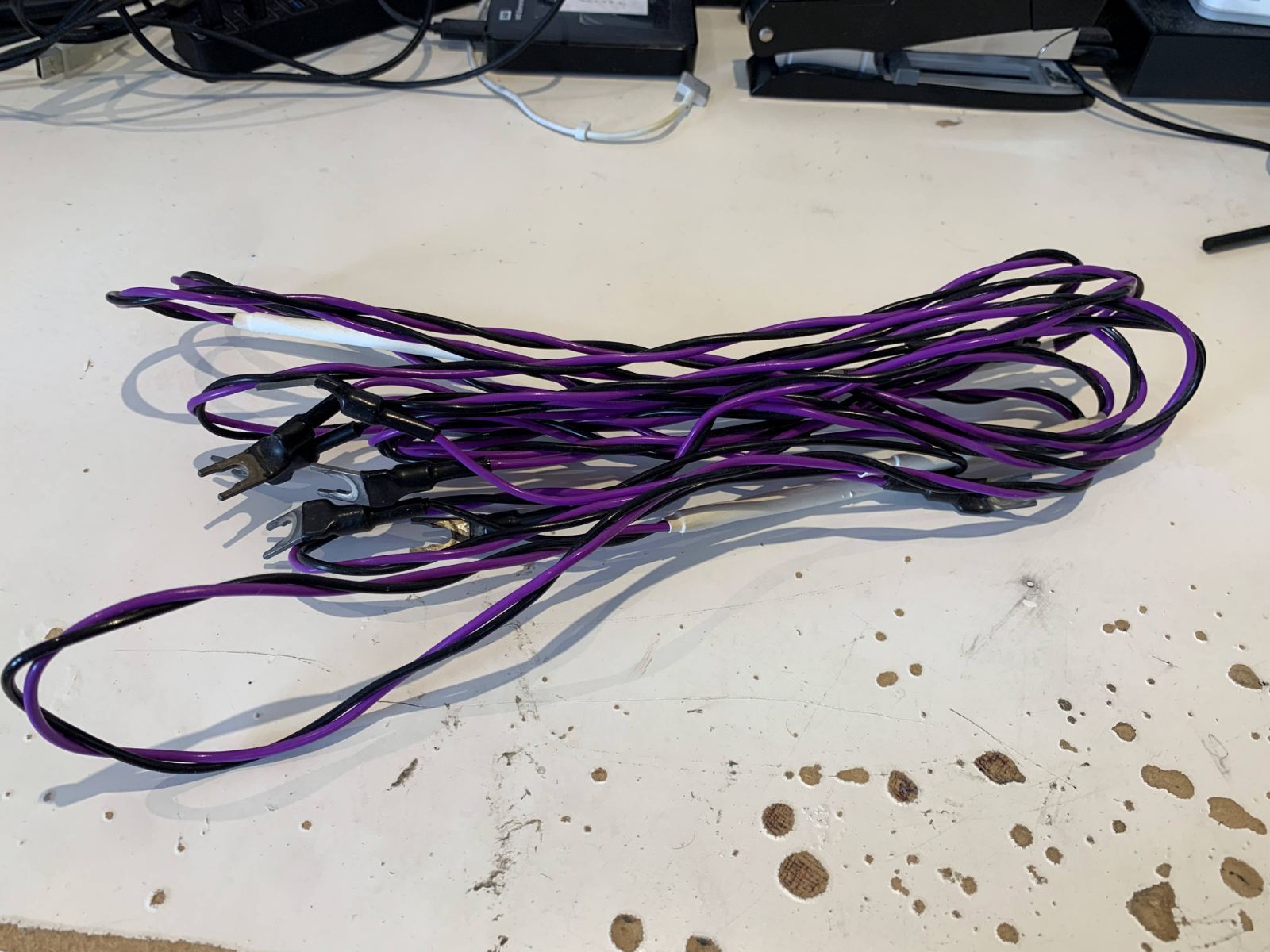 FS: Stereovox Firefly speaker cables - 3m pair - Hi-Fi and Cinema ...